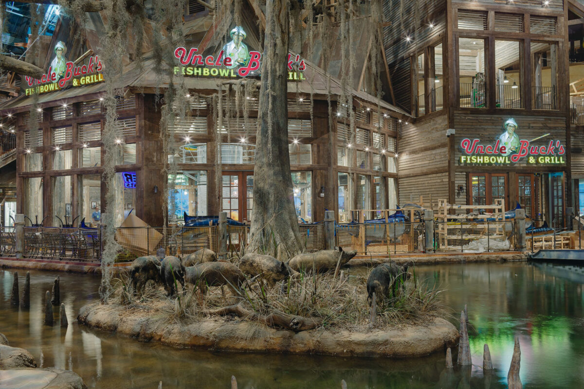Bass Pro Shops opens mega outdoors store in Memphis | News, Sports ...